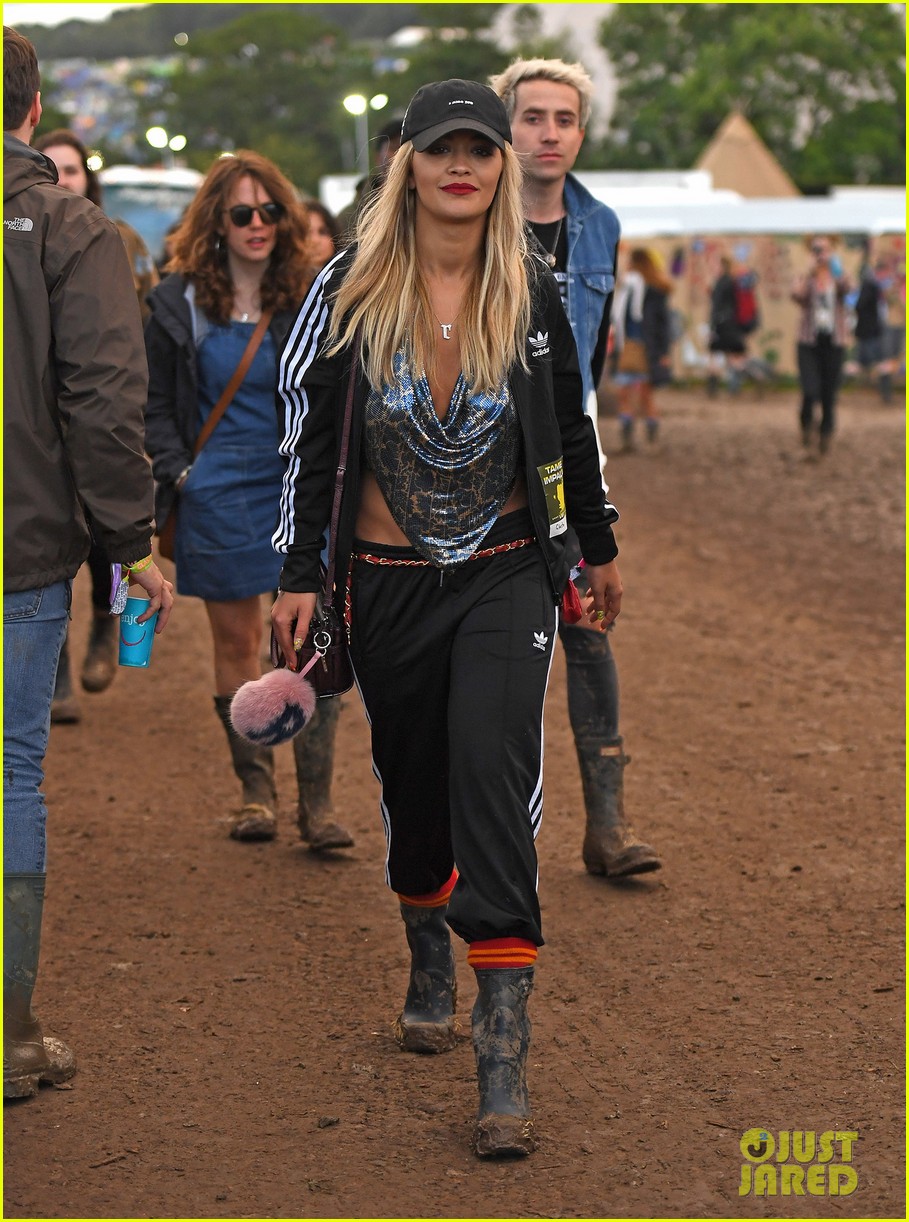 Natalie Dormer & Ellie Goulding Attend Glastonbury Festival 2016 ...