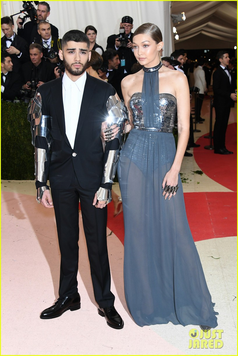 Zayn Malik & Gigi Hadid Reportedly Break Up | Photo 979262 - Photo Gallery | Just Jared Jr.
