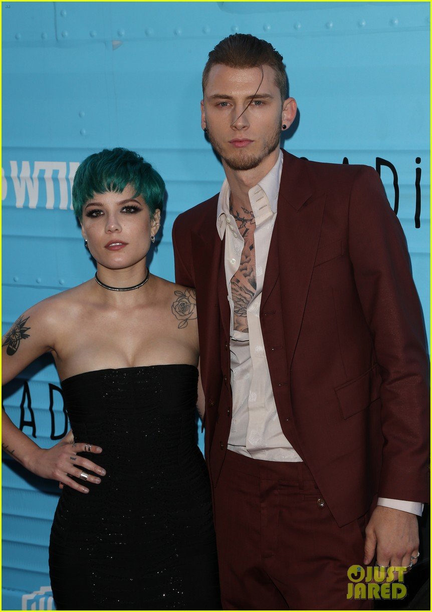 Halsey & Machine Gun Kelly Hit 'Roadies' Premiere Together | Photo ...