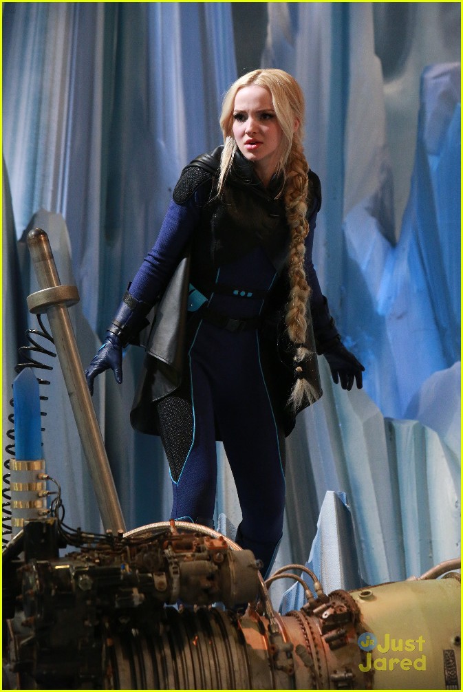 Will Liv Go Back To Los Angeles With 'Voltage' on 'Liv and Maddie', or ...