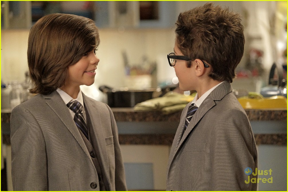 The Diaz Kids Have The Whole House To Themselves on 'Stuck in the ...