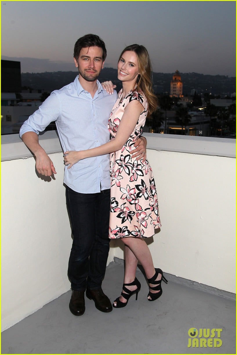 Torrance Coombs & Alyssa Campanella Couple Up at Summer Dinner party ...