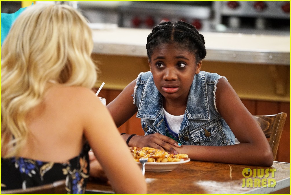 Gabi Bonds With Alan & Elliott's Foster Child on Tonight's 'Young ...