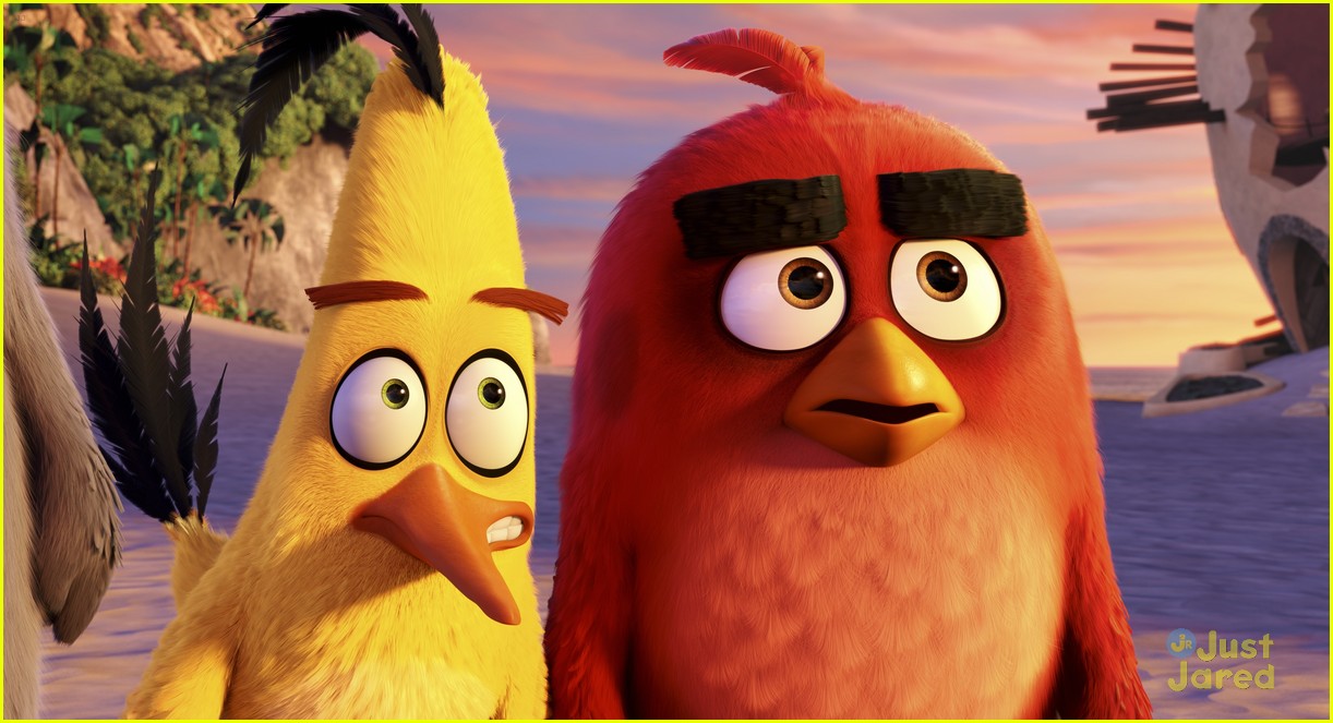 Josh Gad Dishes on Playing Chuck In 'Angry Birds Movie' Clip - Watch ...