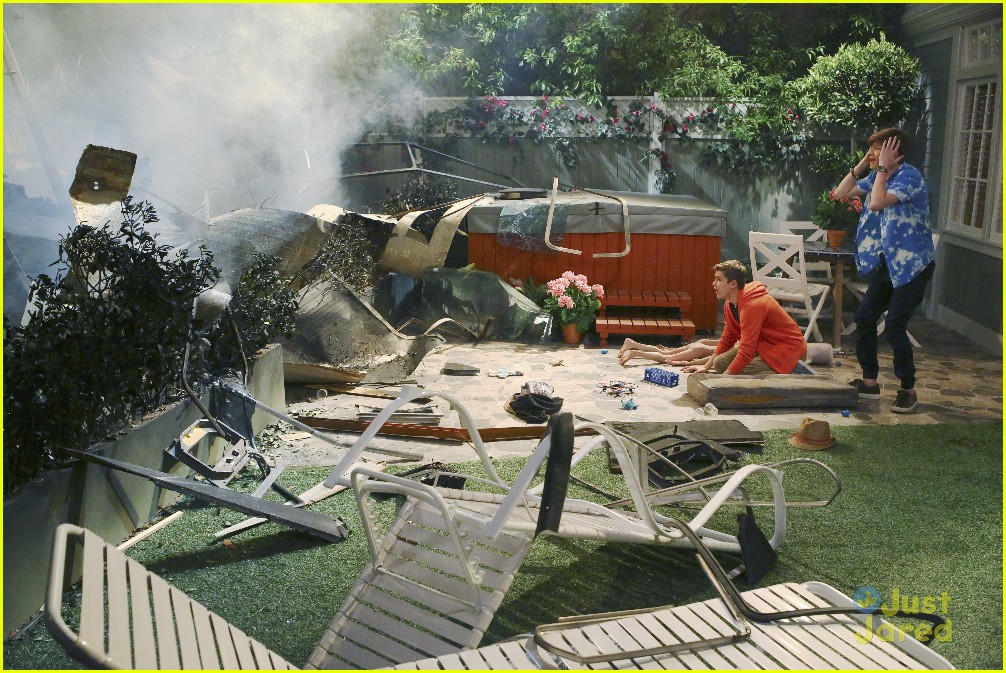 Barry & Naldo Blow Up the RV in 'Best Friends Whenever' Season Two ...