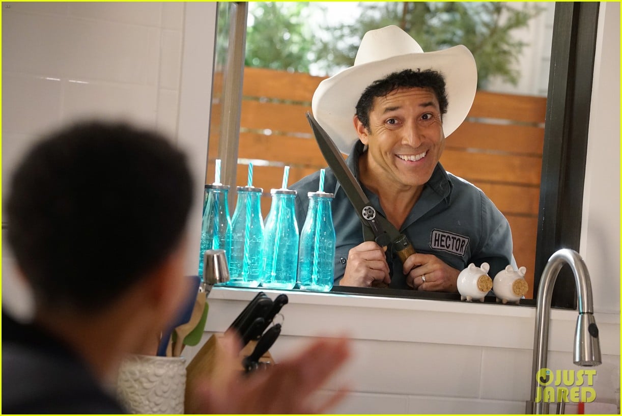 The 'Uncle Buck' Season Finale Airs Tonight! | Photo 991718 - Photo ...