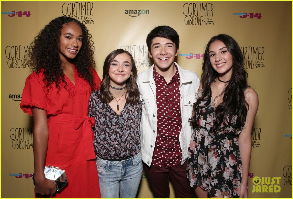 Full Sized Photo of sloane siegel gortimer gibbon cast season two ...