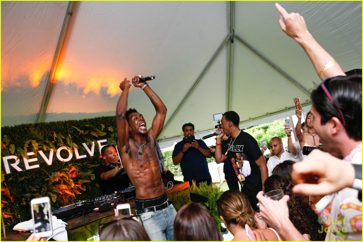 Hailey Baldwin Parties It Up in Hamptons at REVOLVE Summer Splash Party ...