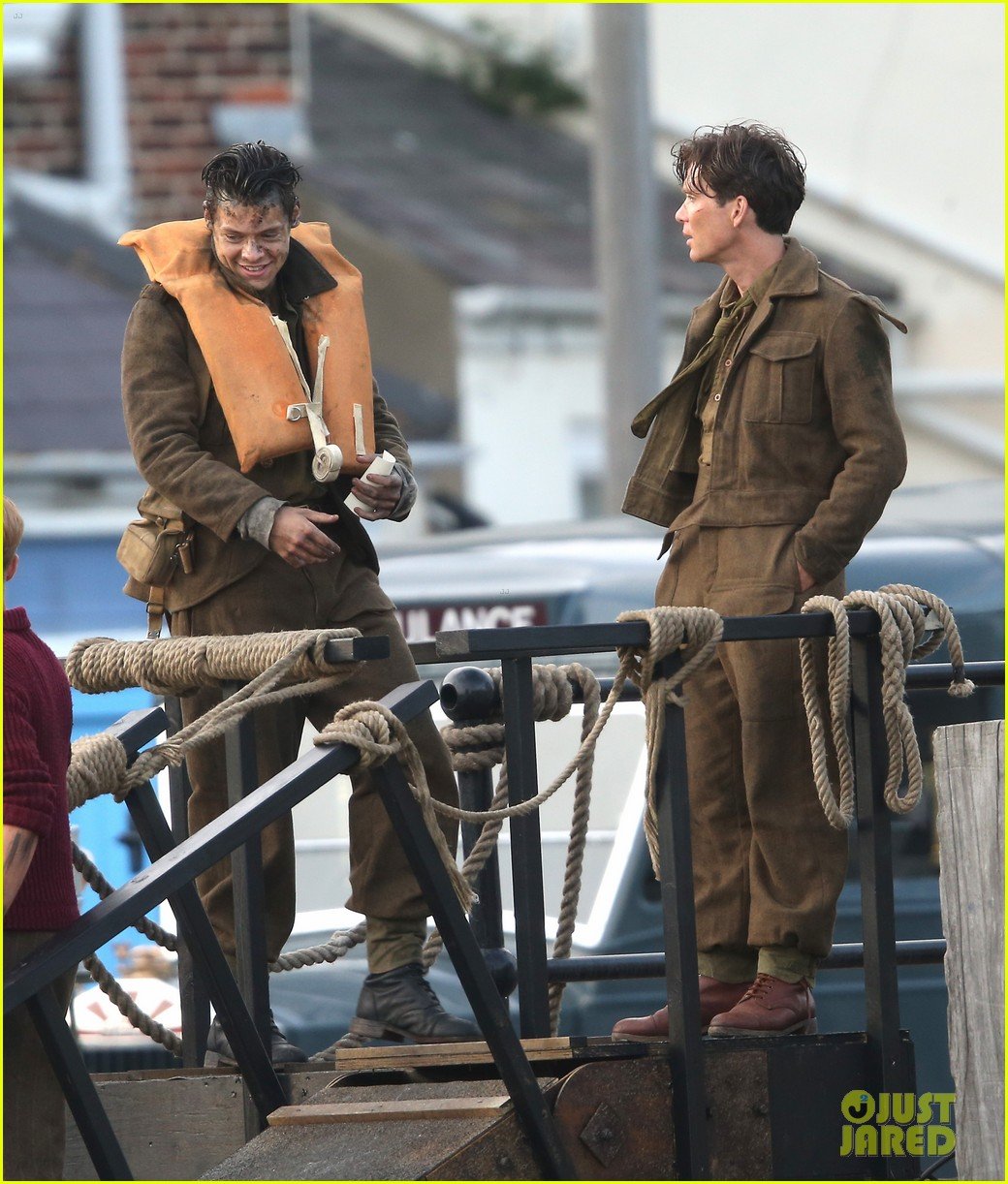 Full Sized Photo of harry styles cillian murphy dunkirk dock set 15 | Harry Styles Chills With ...