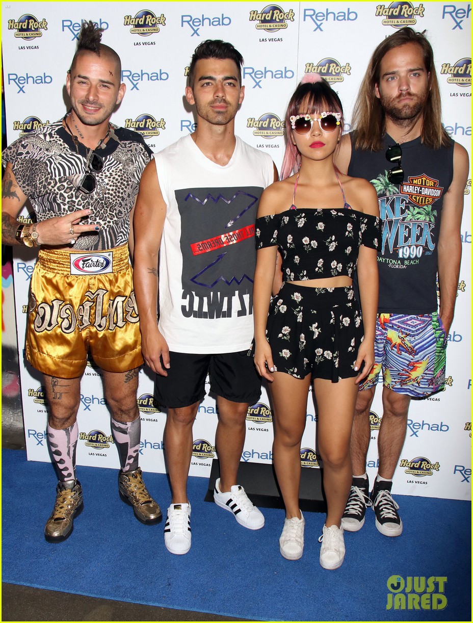 Full Sized Photo of joe jonas shares more shirtless photos 14 | Joe ...