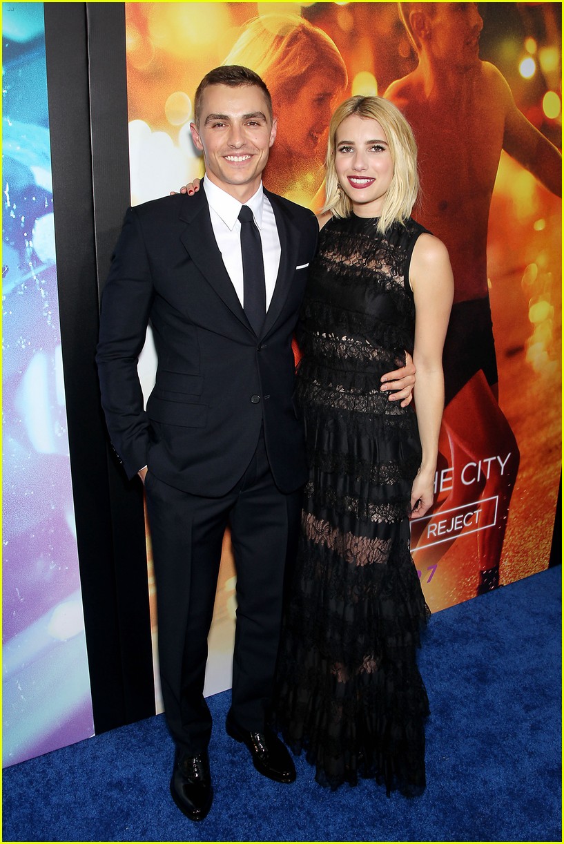 Full Sized Photo of emma roberts dave franco nerve premiere 01 | Emma ...