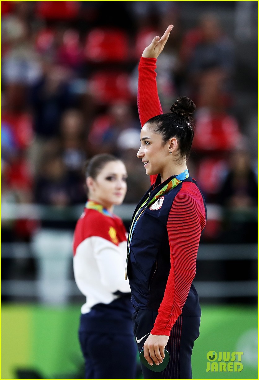 Simone Biles & Aly Raisman's All Around Wins Have Stars Celebrating on ...