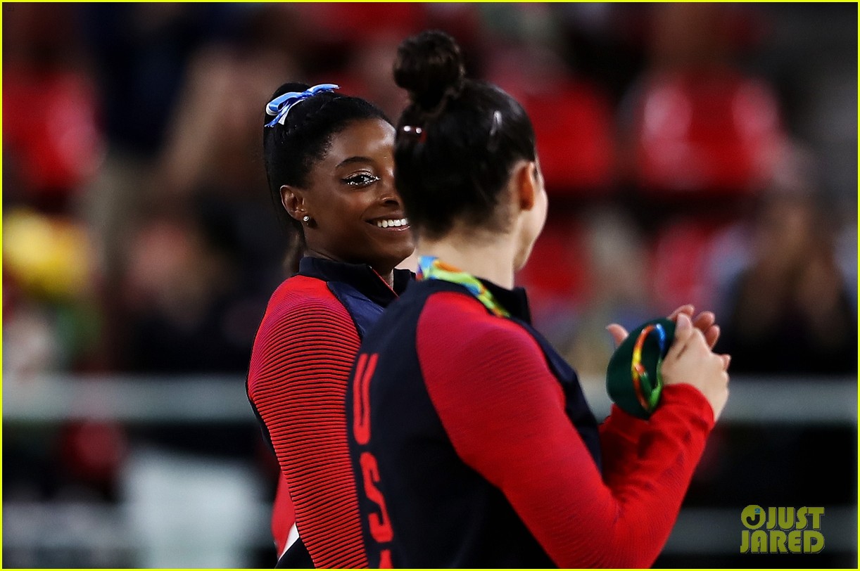 Simone Biles & Aly Raisman's All Around Wins Have Stars Celebrating on ...