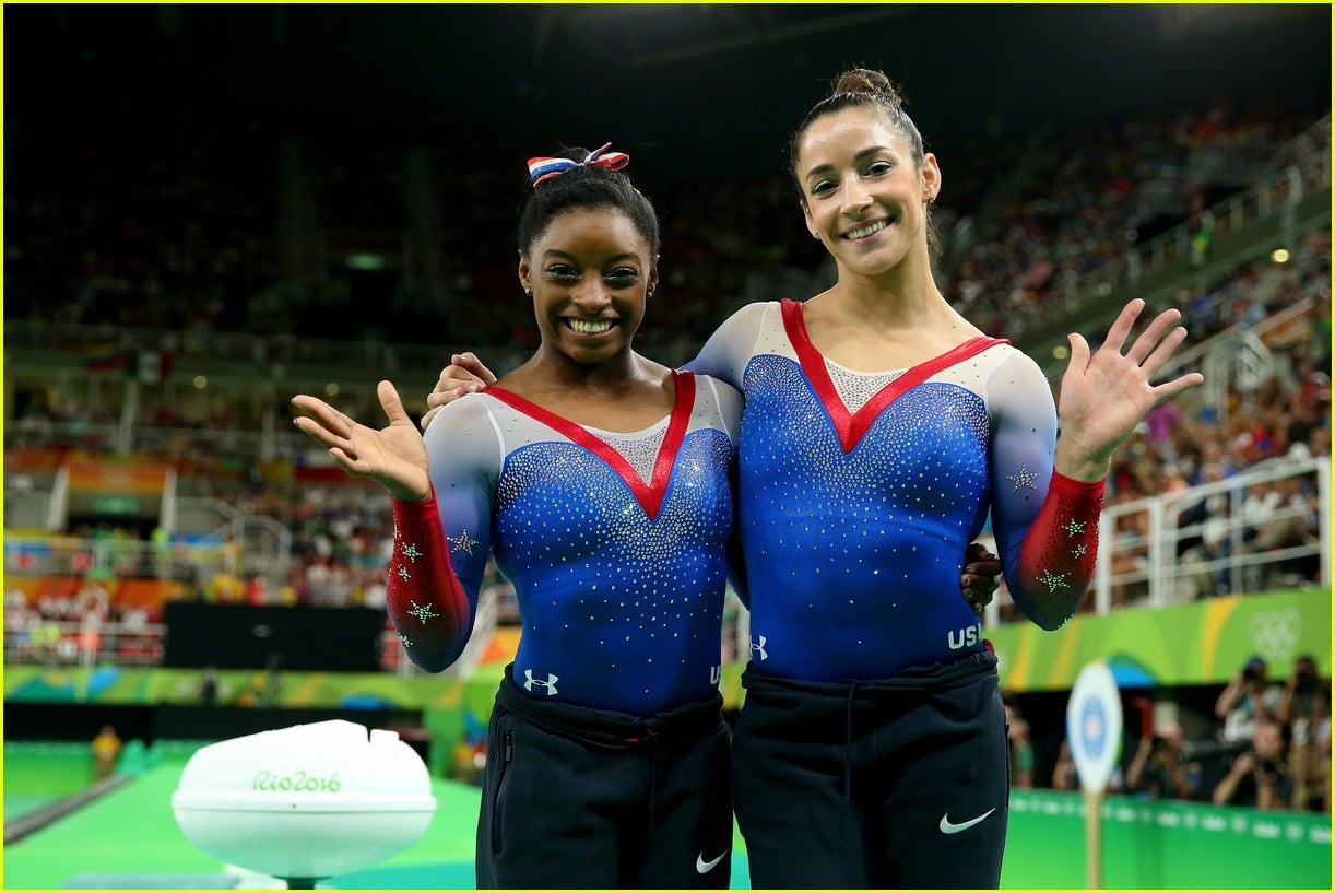 Simone Biles & Aly Raisman Take the Top Spots During Gymnastics Floor ...