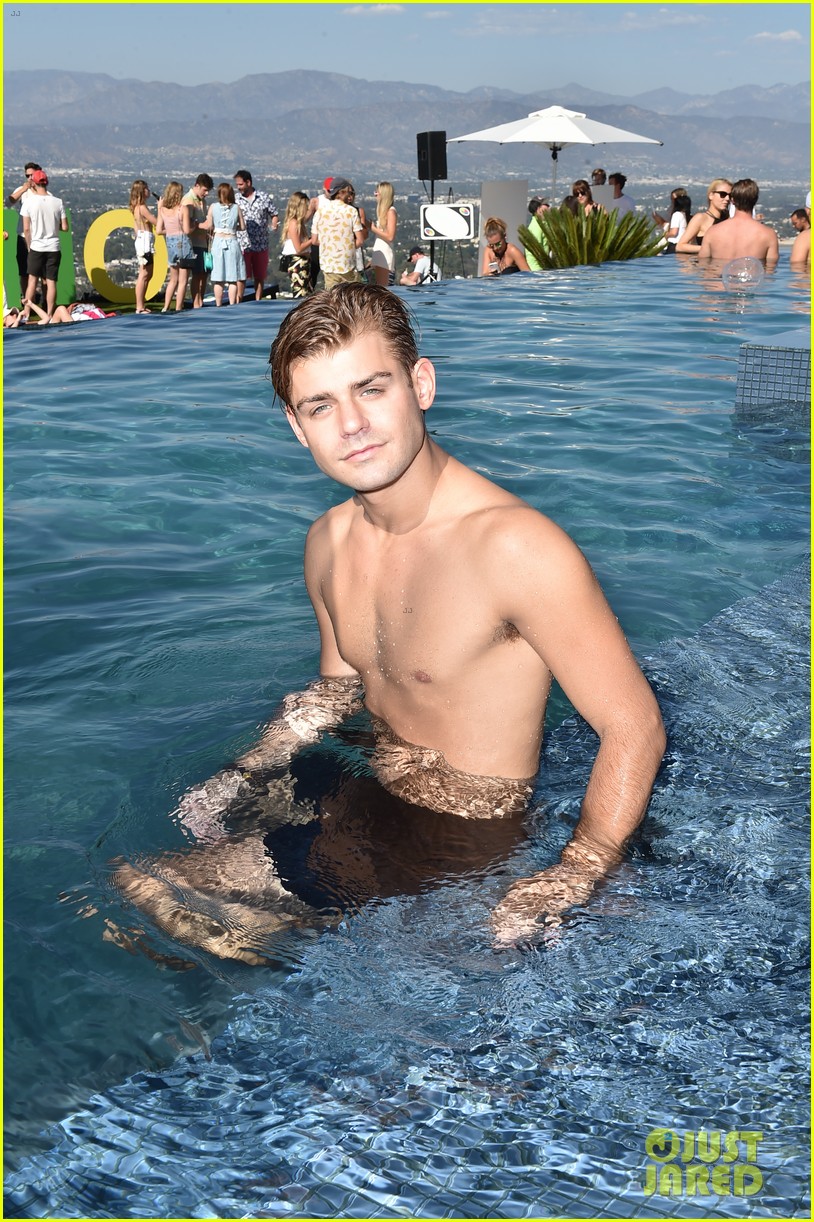 Garrett Clayton & Pierson Fode Go For a Swim at Just Jared's Summer ...
