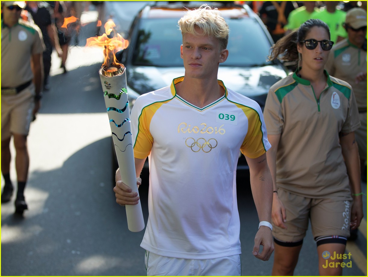 Full Sized Photo of cody simpson alli simpson torch relay rio olympics ...