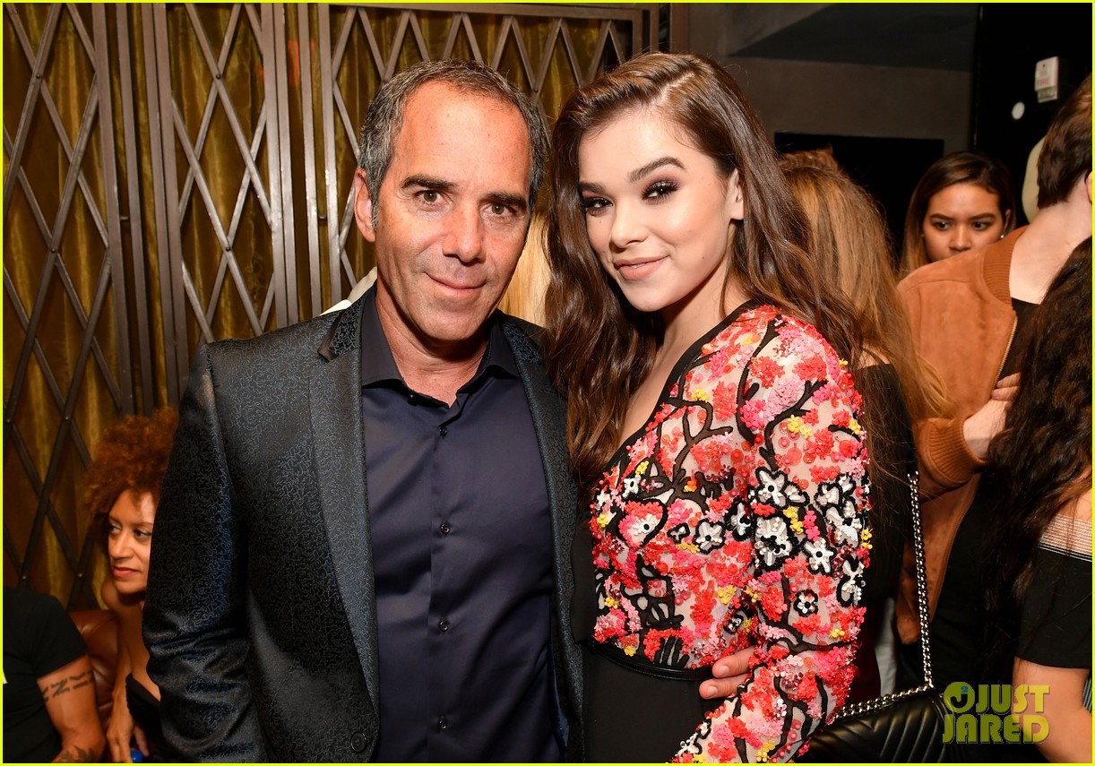 Hailee Steinfeld, Hailey Baldwin & Holland Roden Celebrate At Republic ...
