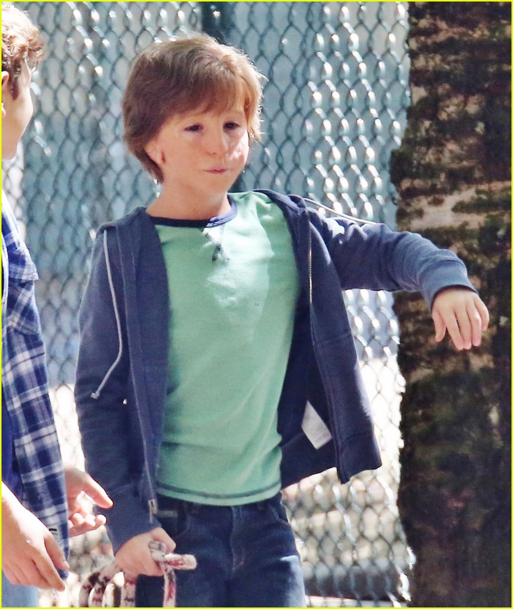 Jacob Tremblay Continues to Film 'Wonder' With Julia Roberts & Owen ...