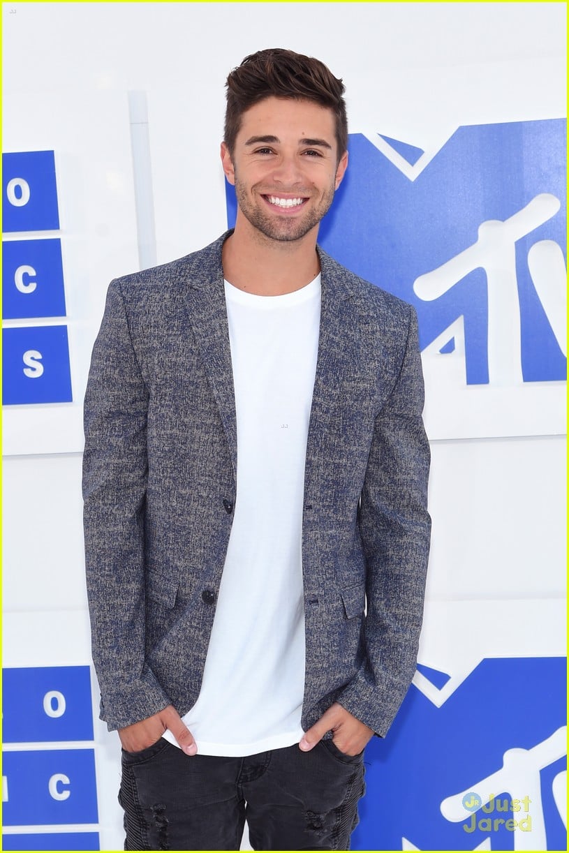 Jake Miller & Forever In Your Mind Hit the MTV VMAs 2016 in NYC | Photo ...