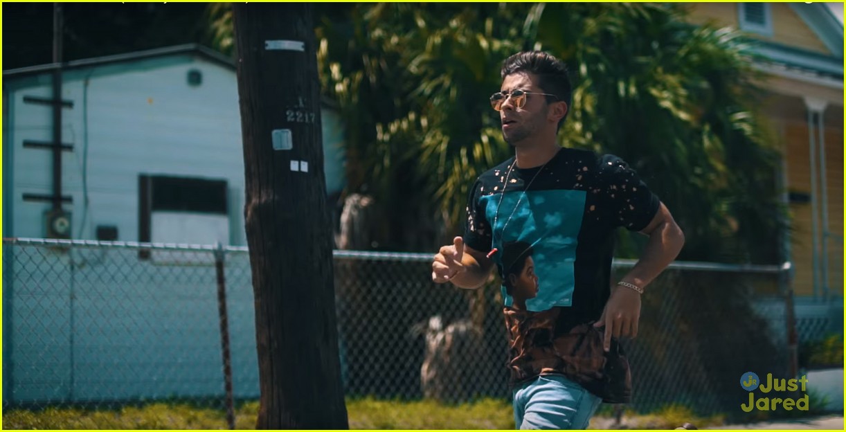 Jake Miller's Troubadour Concert Sells Out in Three Hours! | Photo ...