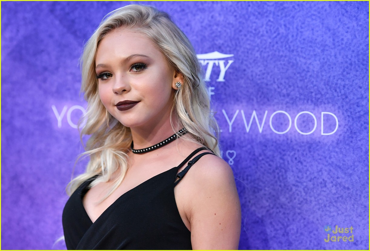 Jordyn Jones & Amanda Steele Bring the Drama To Variety's Power of ...