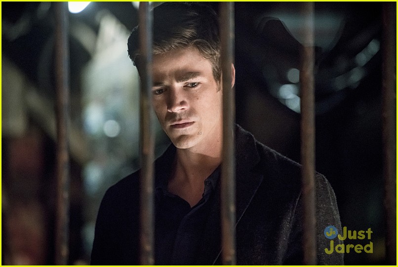 Keiynan Lonsdale Stars as Kid Flash in New 'Flash' Season Three ...