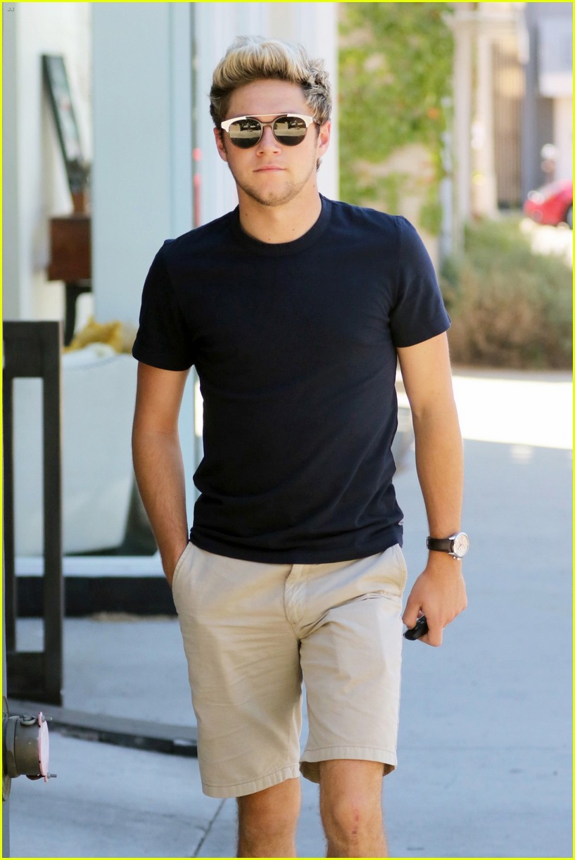 Niall Horan & Louis Tomlinson Challenge Haters to a Rap Battle | Photo ...