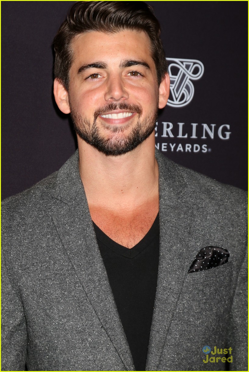 Pierson Fode Stops at In-N-Out Ahead of Daytime TV's Emmy Celebration ...