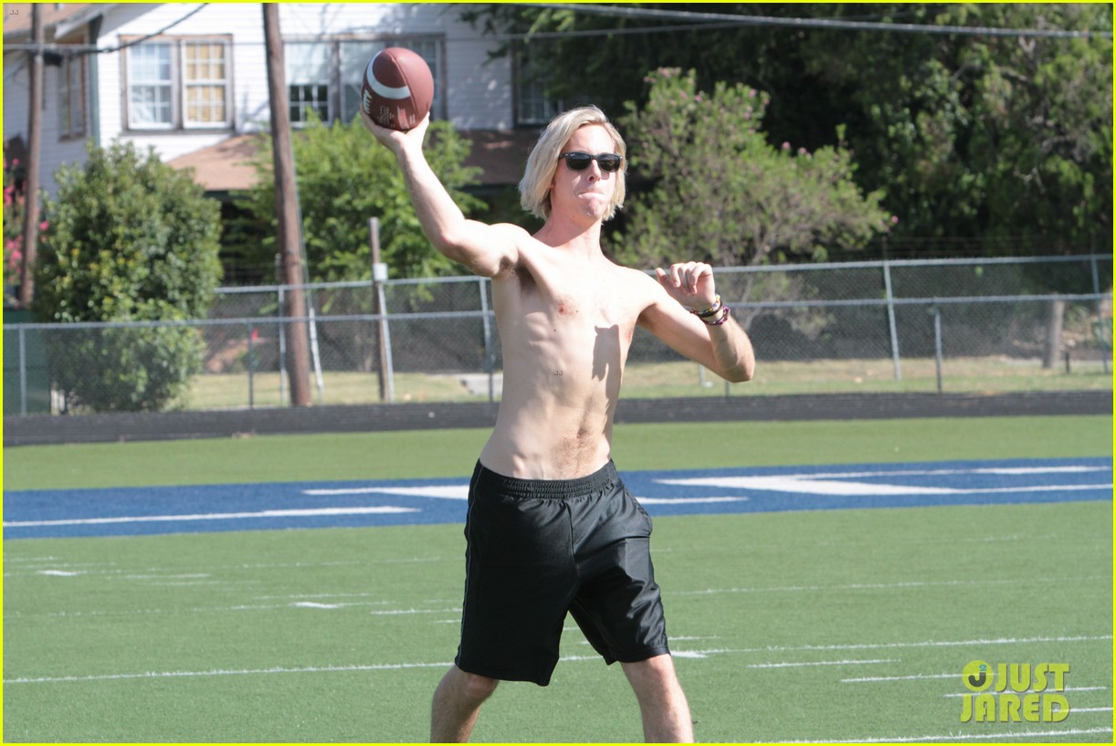 Full Sized Photo Of Riker Lynch Colossal Youth Set Shirtless 07 Riker Lynch Goes Shirtless On