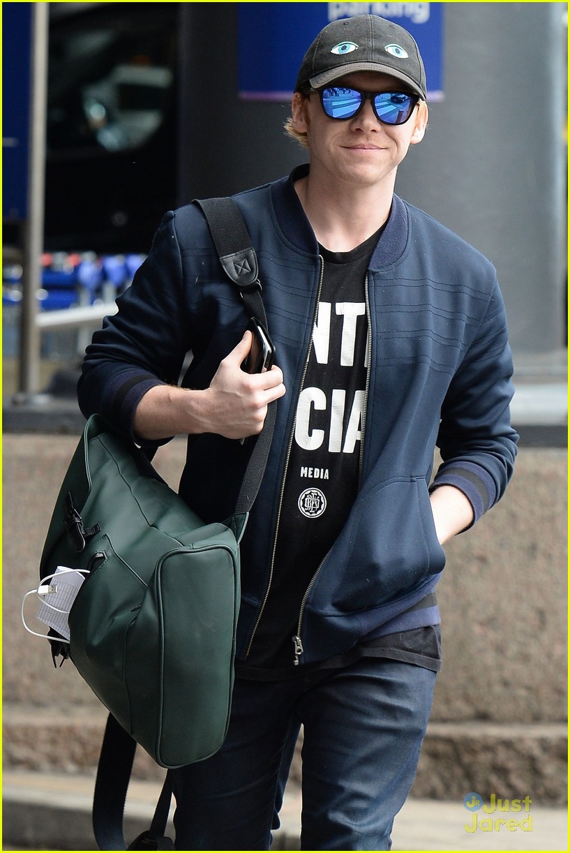 Rupert Grint Contradicts His 'Anti-Social' Shirt | Photo 1016677 ...