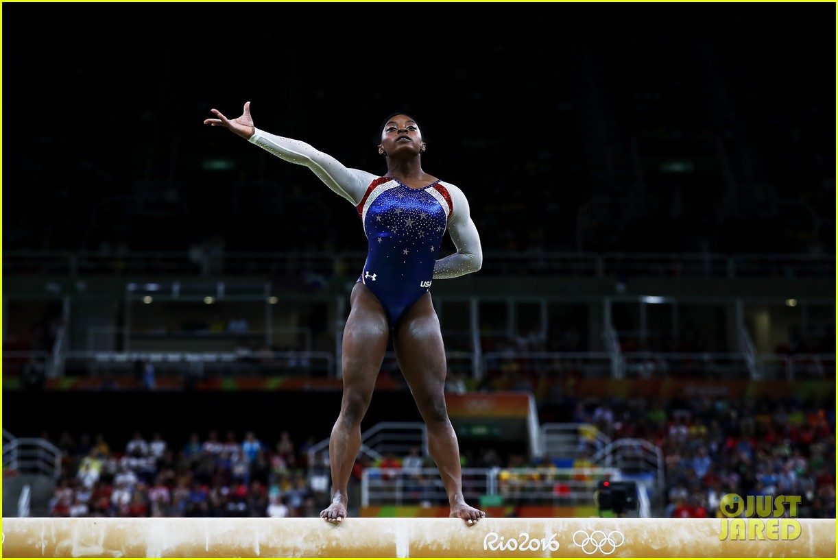 Simone Biles Wins All-Around Gold Medal; Aly Raisman Grabs Silver in ...