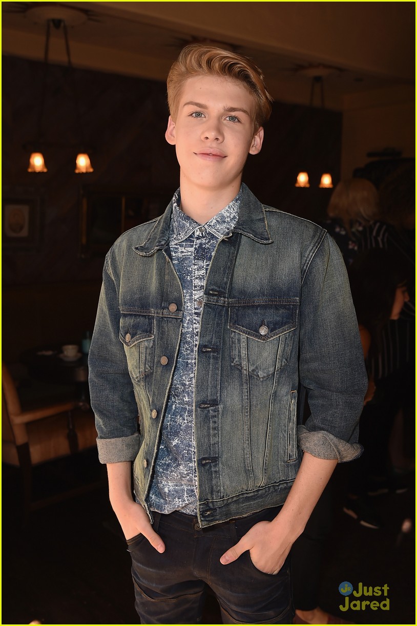 Full Sized Photo of aidan alexander lauren elizabeth glozell streamy ...