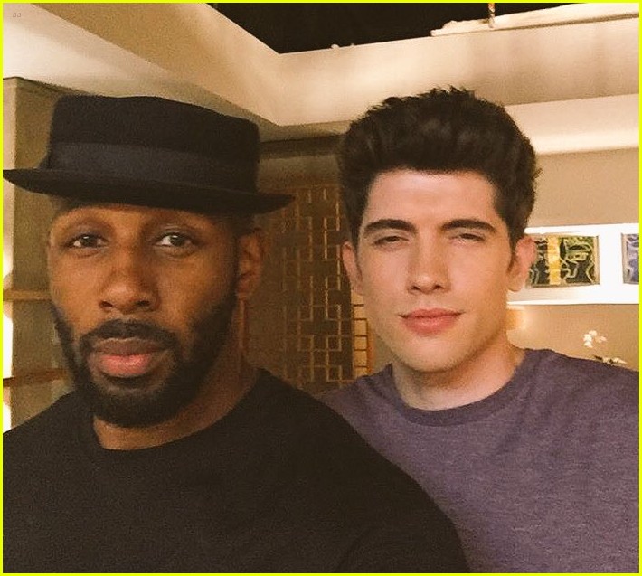 Bella Thorne & Carter Jenkins Get a Dance Lesson From Stephen 'tWitch ...