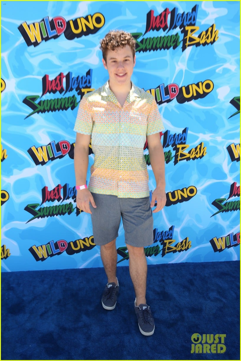 Full Sized Photo of ariel winter just jared summer bash 22 | Ariel ...