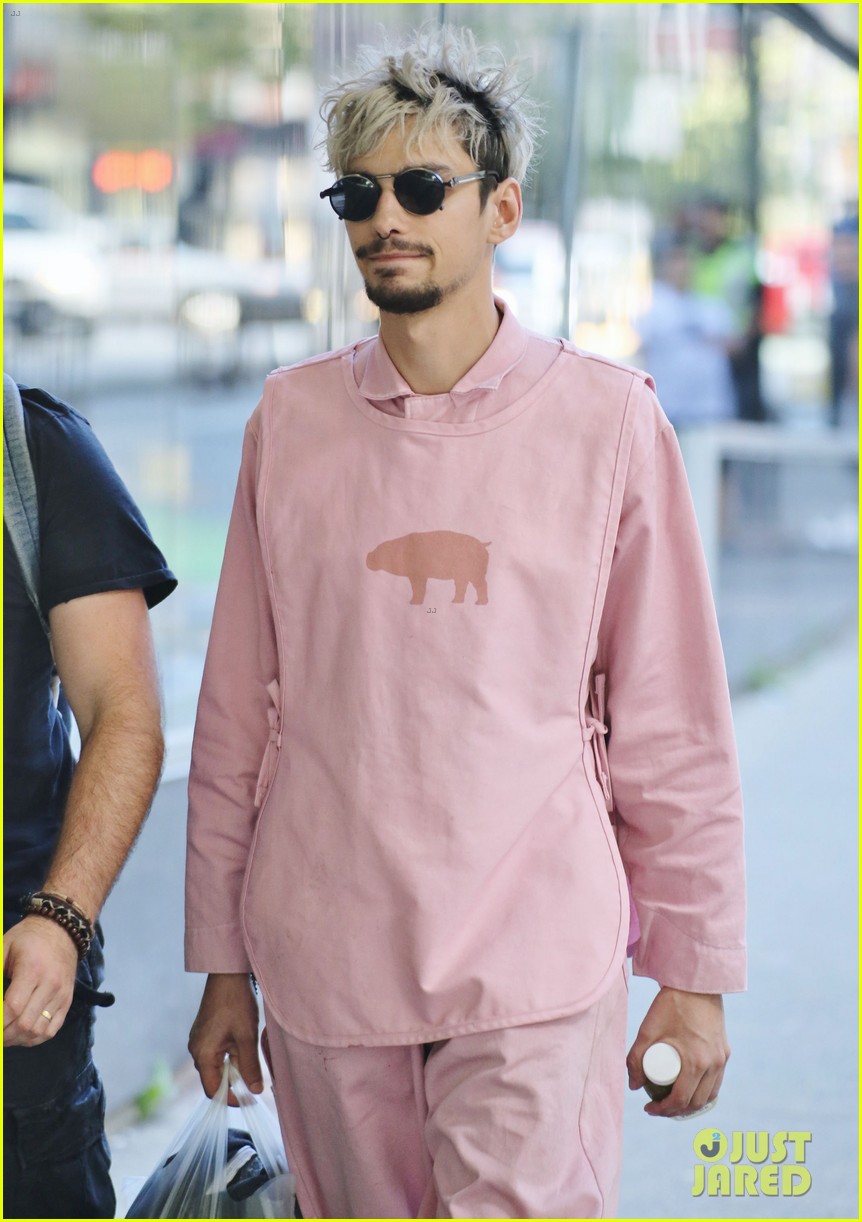 Devon Bostick is Unrecognizable on 'Okja' Set! | Photo 1010560 - Photo ...