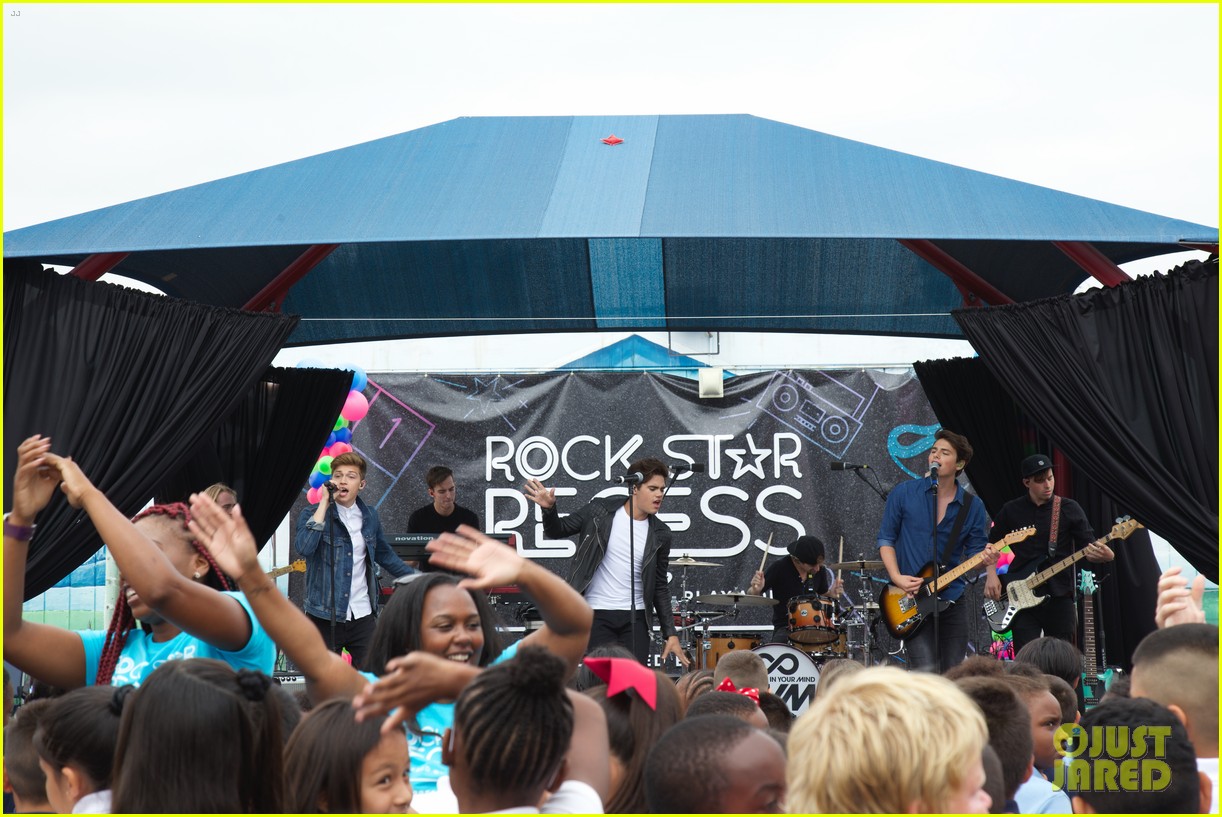 Forever in Your Mind Performs First 'Rock Star Recess' Concert! | Photo ...