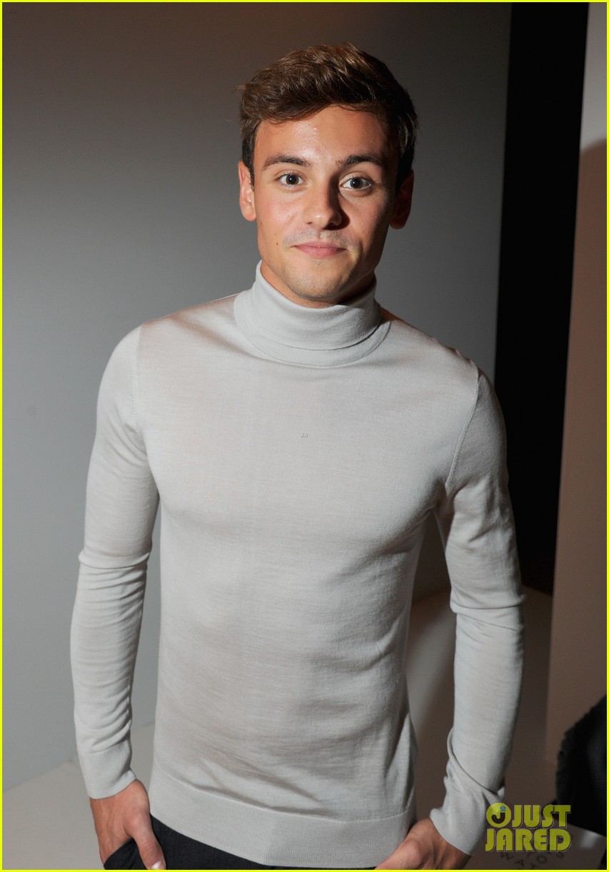 Full Sized Photo of hailey baldwin tom daley leigh pinnock tallia more ...