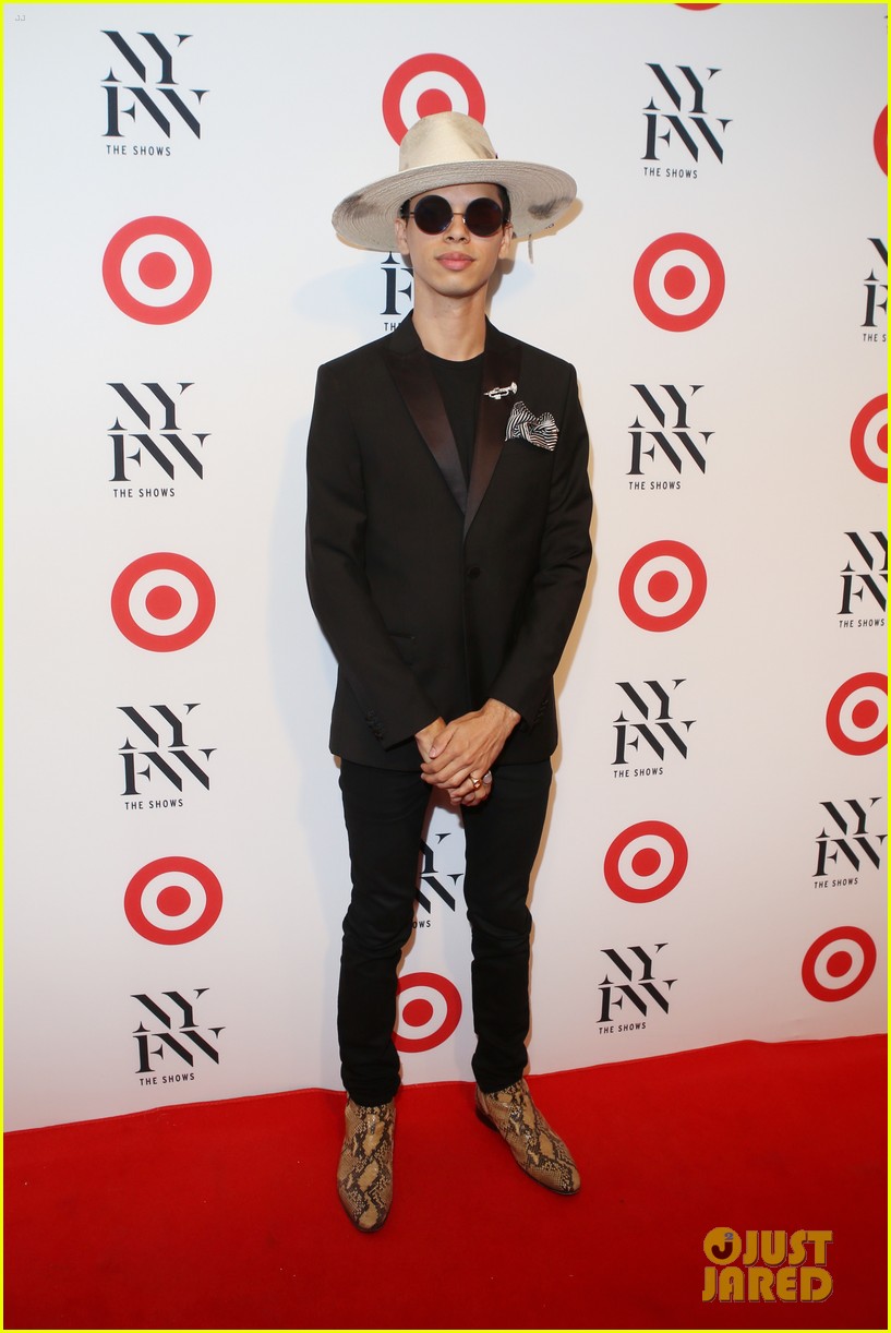 Kendall Jenner & Chanel Iman Kick Off NYFW with Target & IMG | Photo ...