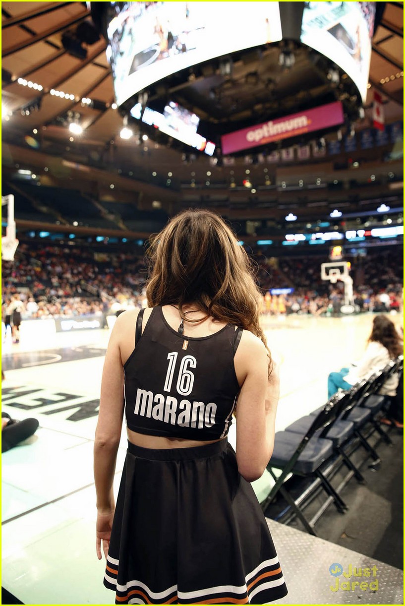 Laura Marano Performs 'La La' at NY Liberty's Back To School Night ...