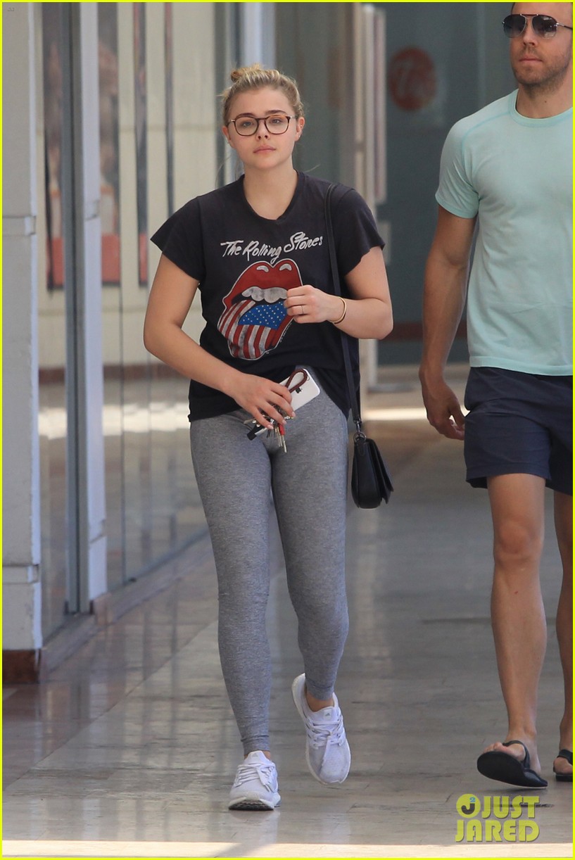 Chloe Moretz Shares Some Love For Her Family! | Photo 1031047 - Photo ...