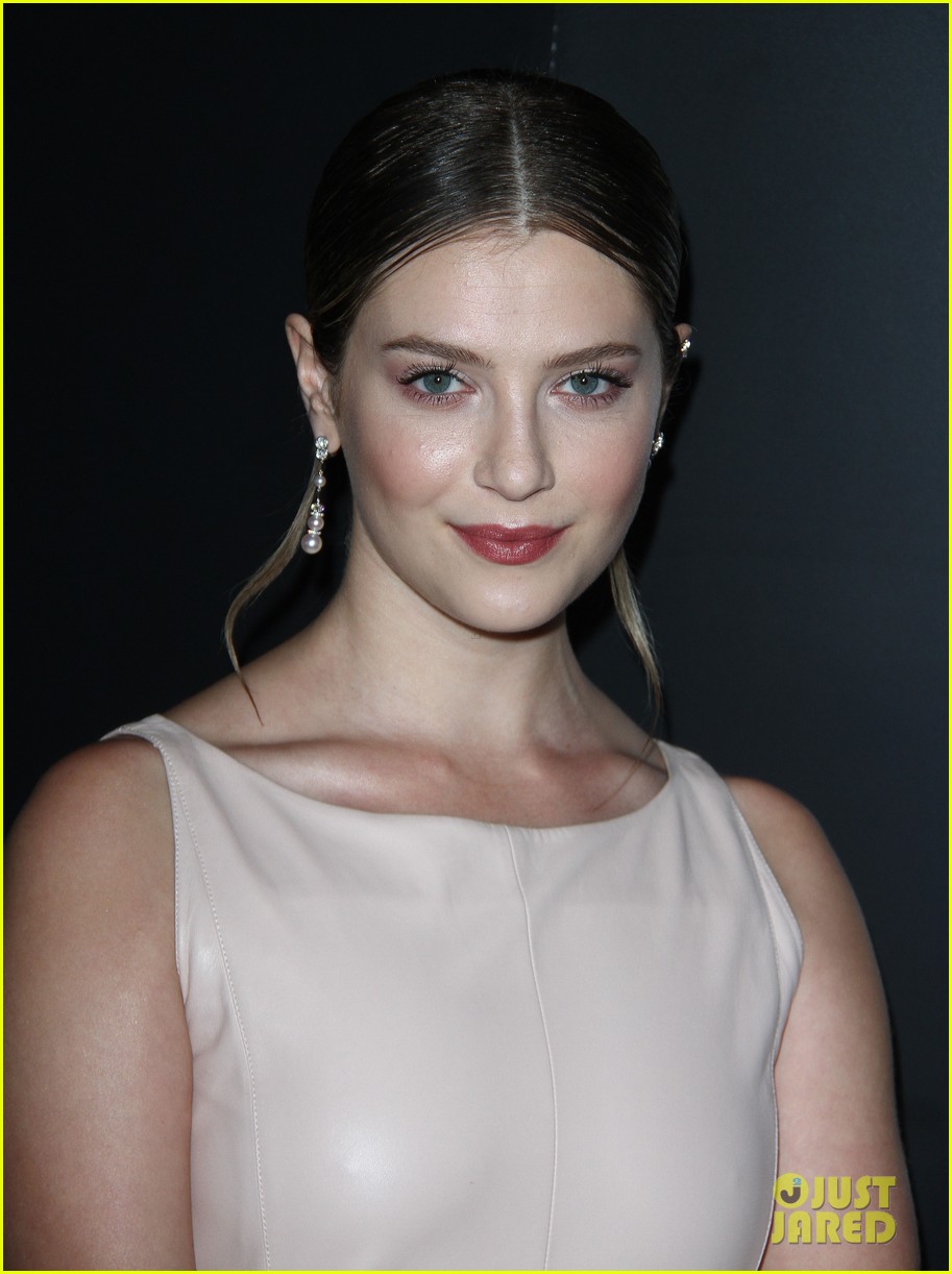 Rowan Blanchard & Courtney Eaton Step Out For Chanel's Fashion Dinner ...