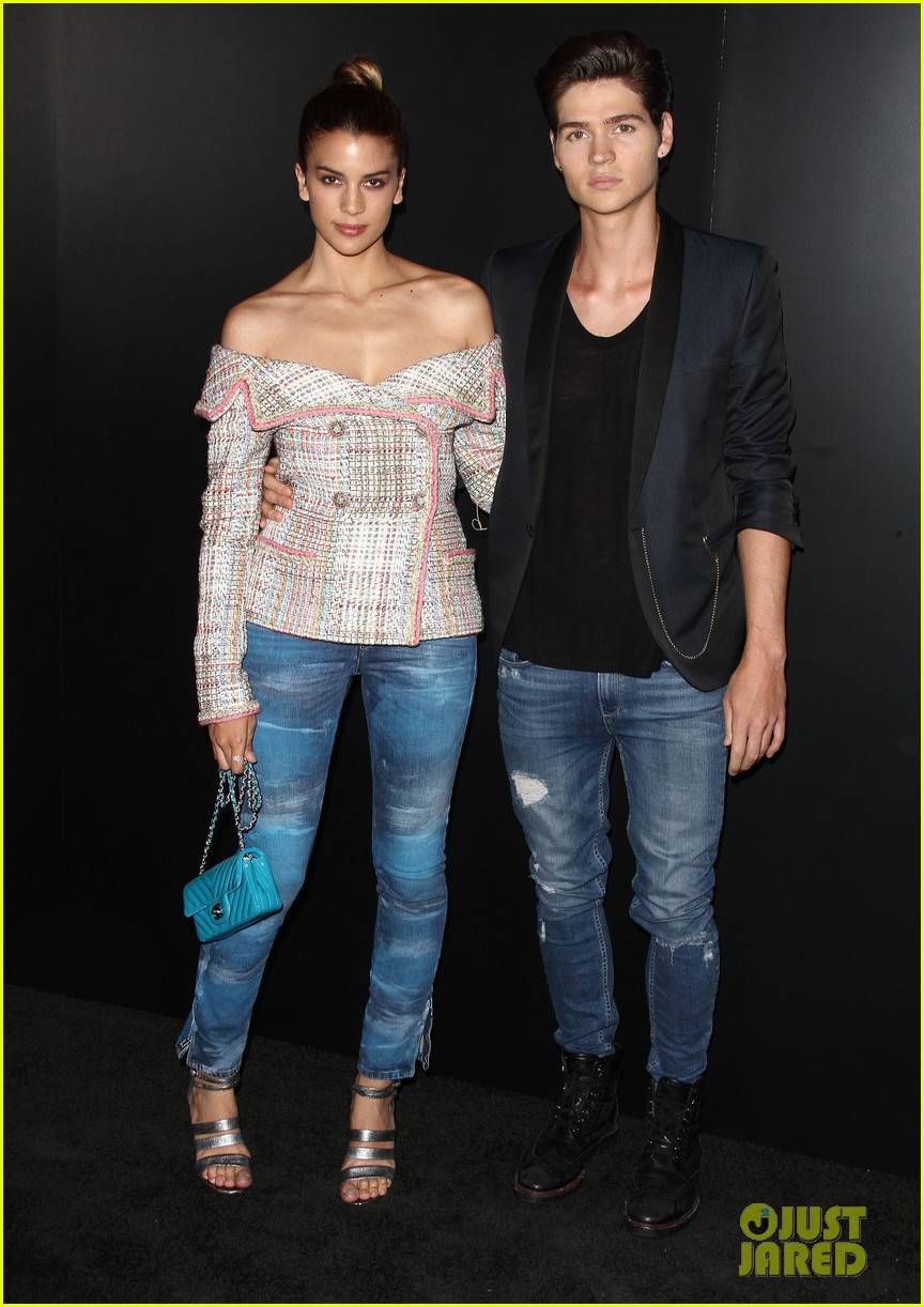 Rowan Blanchard & Courtney Eaton Step Out For Chanel's Fashion Dinner ...