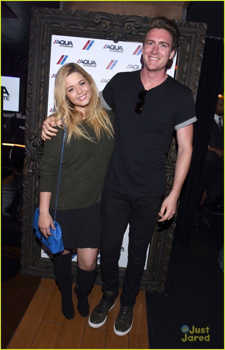 Sasha Pieterse & Fiance Hudson Sheaffer Couple Up For Drake Concert in ...
