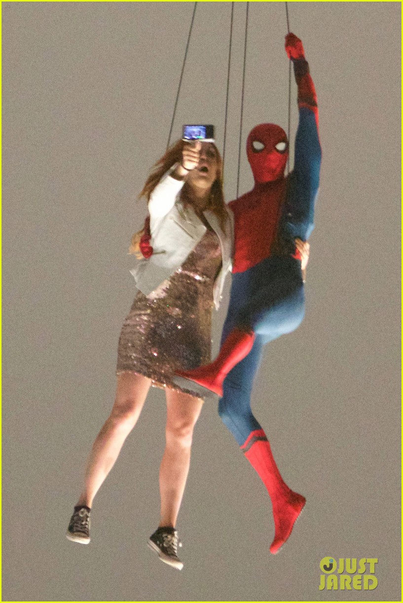 'Spider-Man: Homecoming' Stunt Doubles Film Amazing Helicopter Scene ...