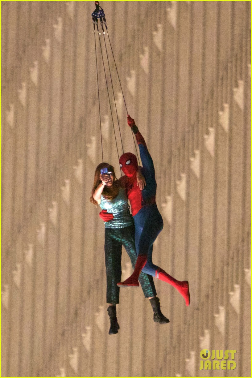 'Spider-Man: Homecoming' Stunt Doubles Film Amazing Helicopter Scene ...