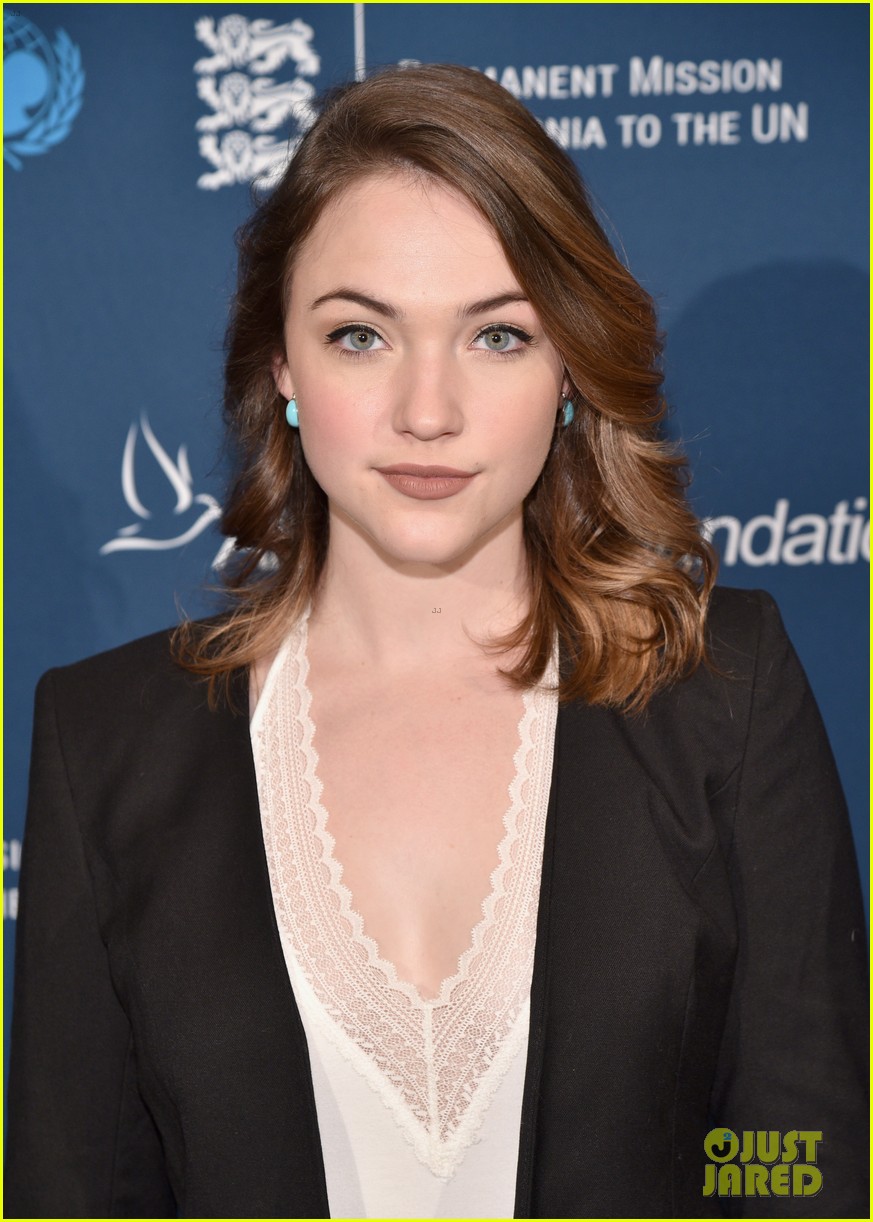 Violett Beane Steps Out for UNICEF in NYC | Photo 1027874 - Photo Gallery | Just Jared Jr.