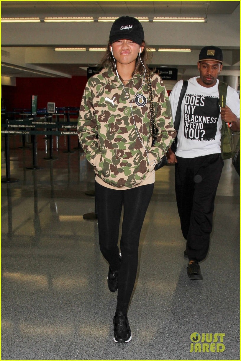 Zendaya To Guest Judge on 'Project Runway' Cycle 16 | Photo 1022231 ...