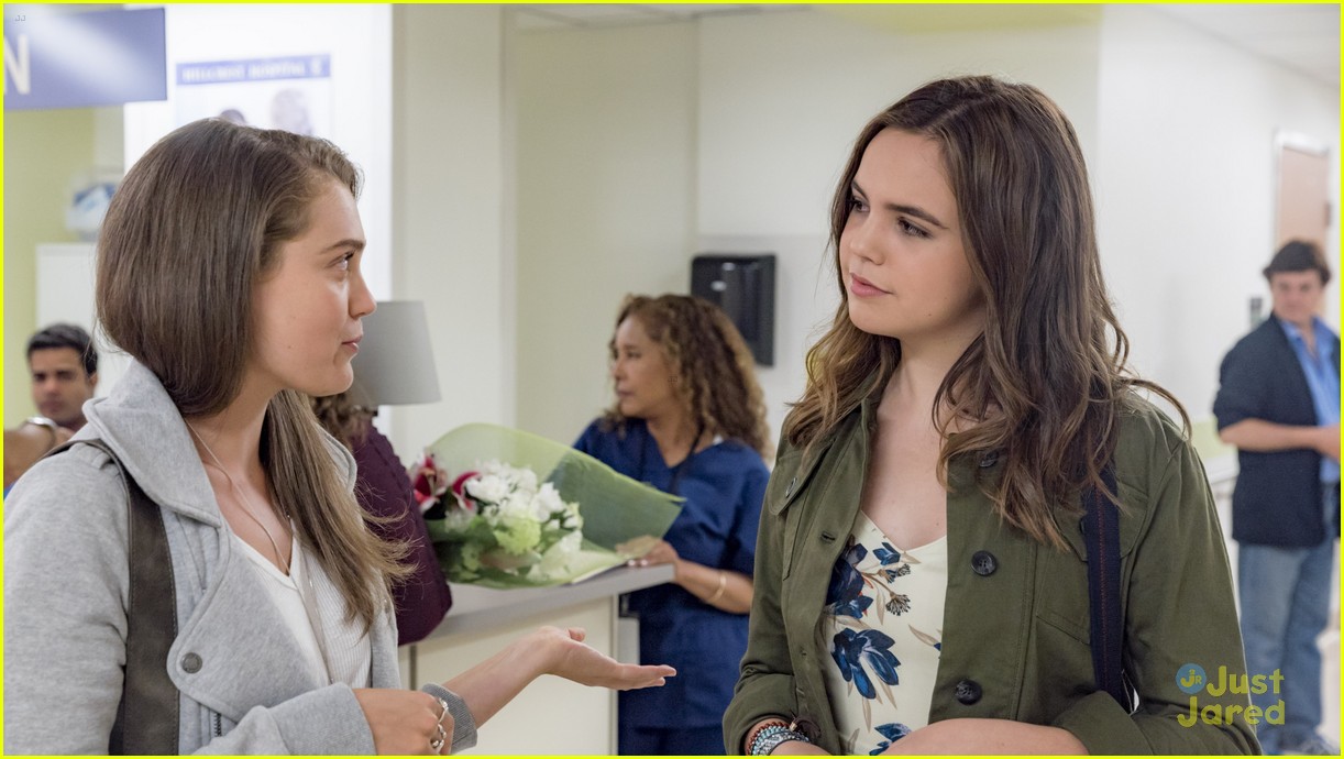 Bailee Madison Gets A Thirst For Adventure in 'Good Witch' Fall Special ...