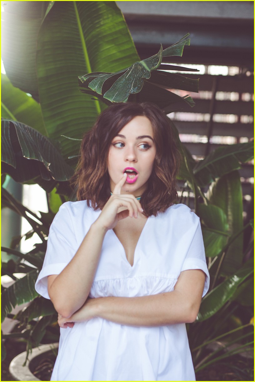 Cailee Rae Talks Music & Boyfriend Jack Dytrych With 'NKD' Mag | Photo ...
