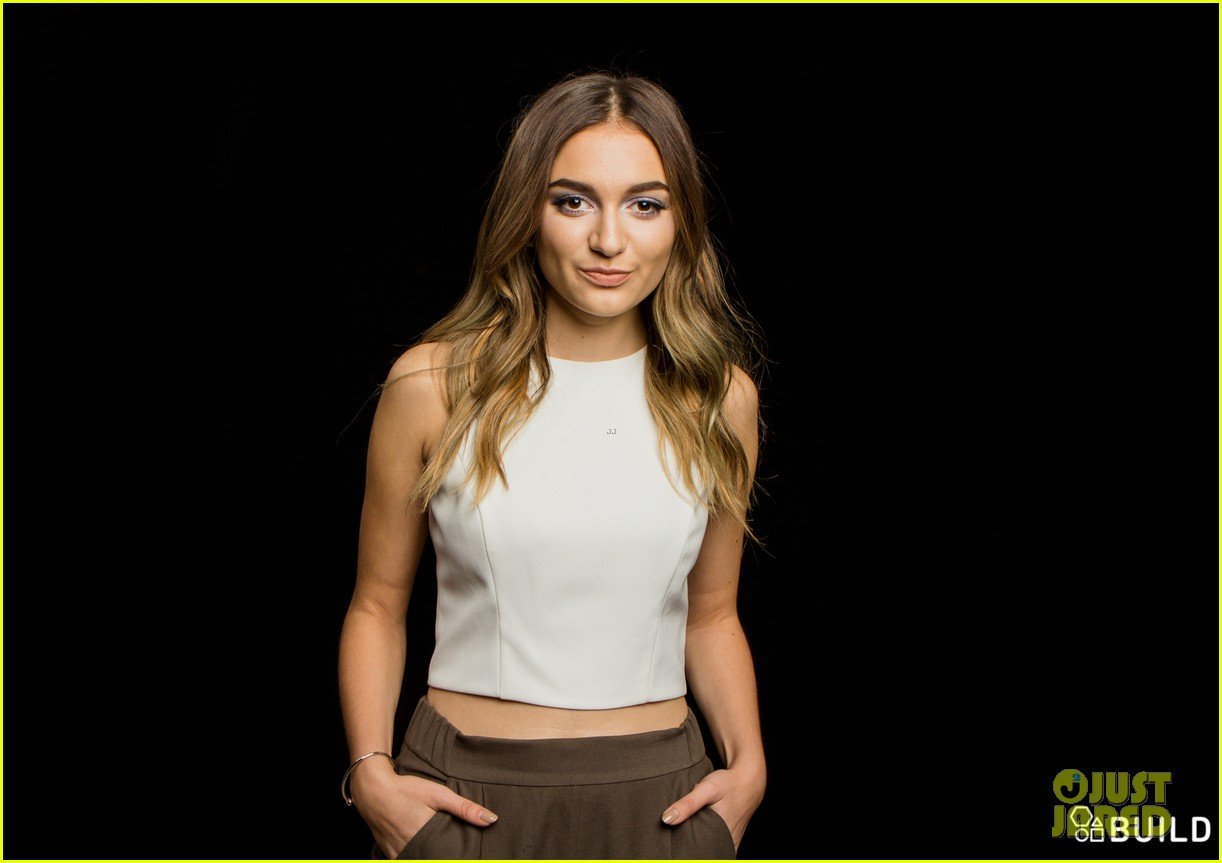 Daya Hopes New Album Will Inspire Fans to Follow Their Dreams! | Photo ...